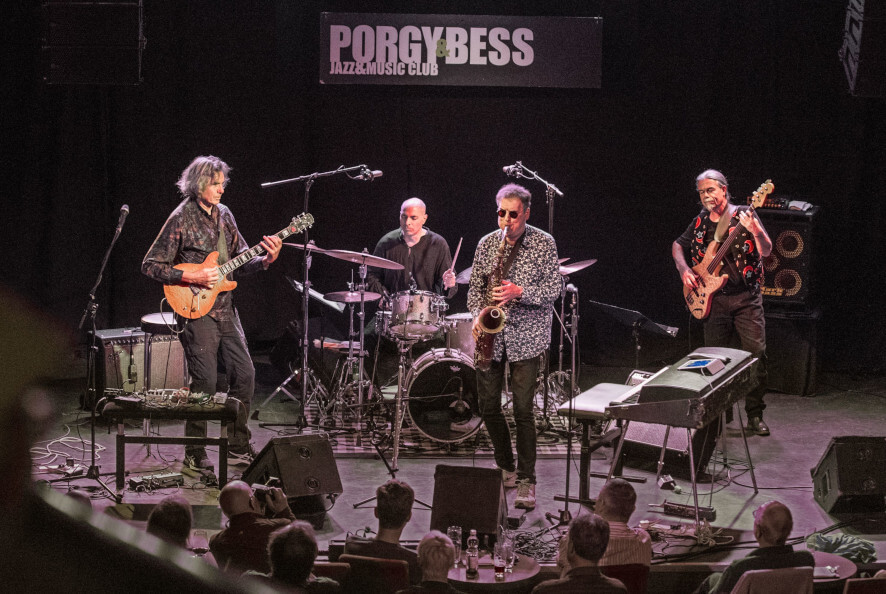 SOFT MACHINE | Musiktheater Piano | 3dog Entertainment